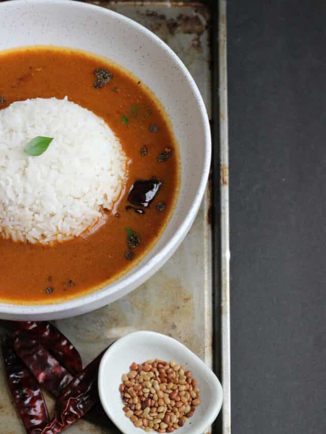 Kulith Pithla: Maharashtrian Horse Gram Curry For Monsoons