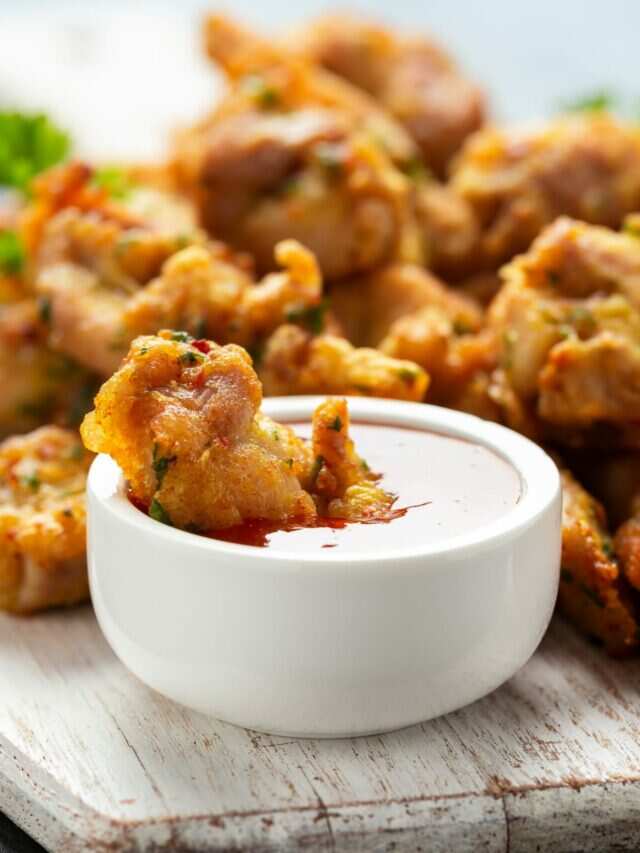 Get Protein, Crunch & More With This Bengali Mourala Fish Pakora