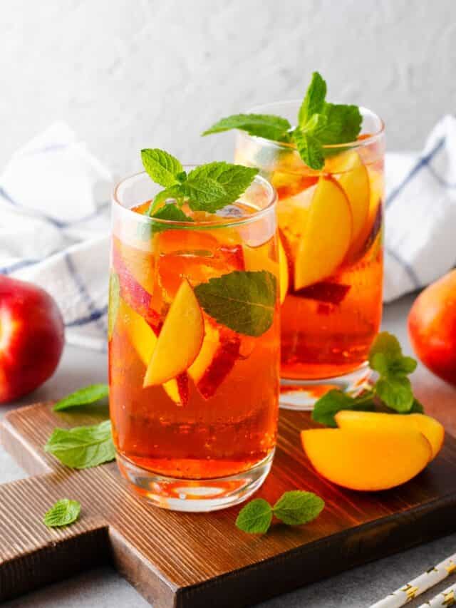 Mocktail Magic: Peach Virgin Mojito for a Refreshing Weekend Soiree