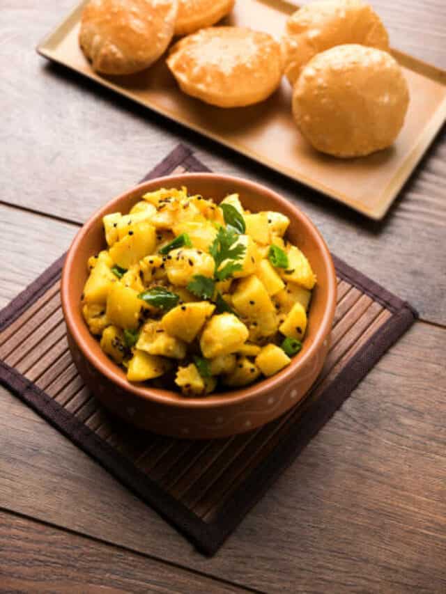 Ever Tried Aloo Ka Aachar? Check Out The Recipe