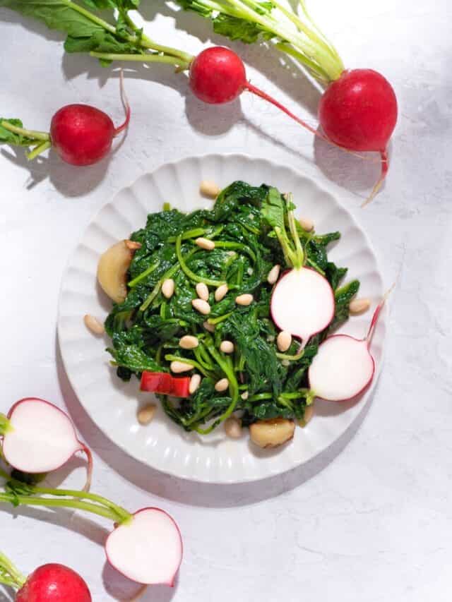 7 Easy Mooli Saag Recipes To Whip Up This Winter