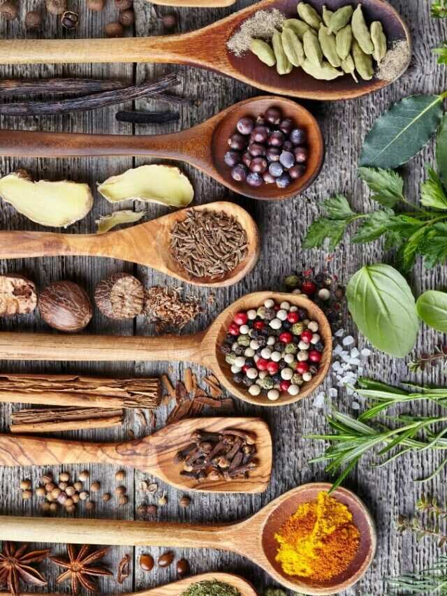 8 Common Herbs And Spices That Can Boost Gut Health