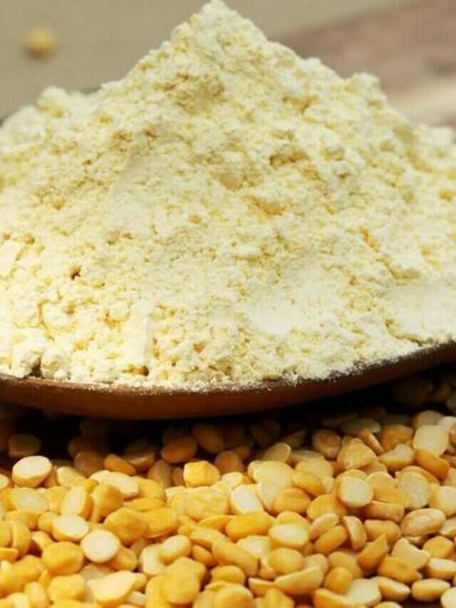 Besan Recipes: बेसन के इस्तेमाल से सर्दियों में बनाएँ ये 6 डिशेज़