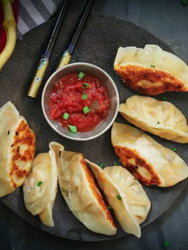 Making Momos At Home? 7 Ways To Keep Them Juicy