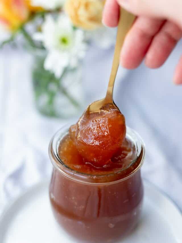 6 Delicious Guava Dishes To Add A Fruity Punch To Your Winter Meals