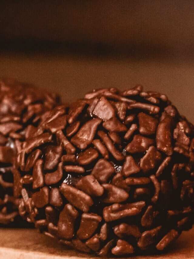 Homemade Snickers Bites Recipe To Satisfy Your Sweet Tooth