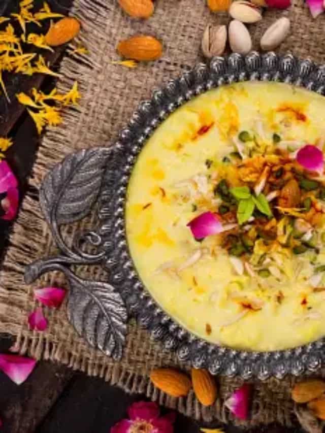 Indulge In Mango Rabri For A Creamy Delight This Summer