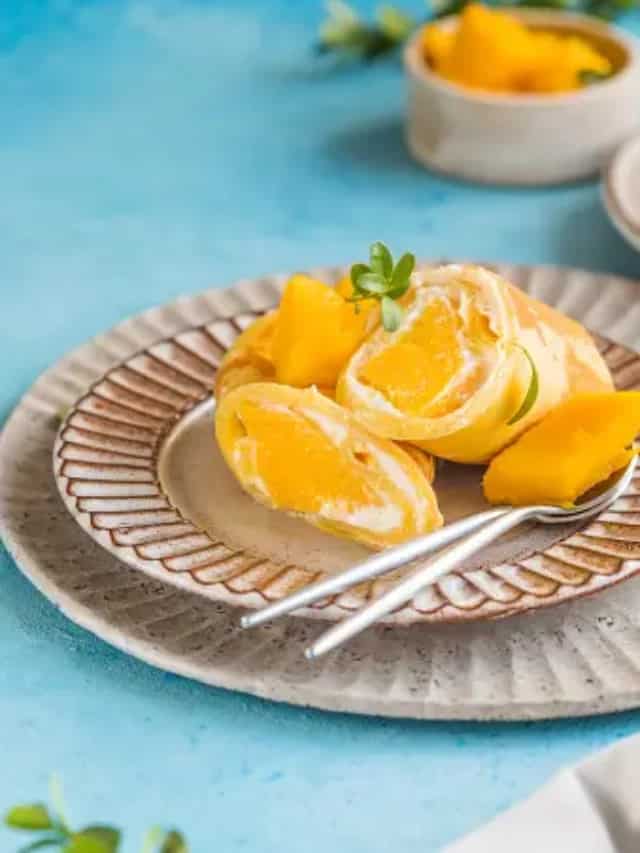 Hong Kong-Style Mango Pancakes For A Light Summer Dessert