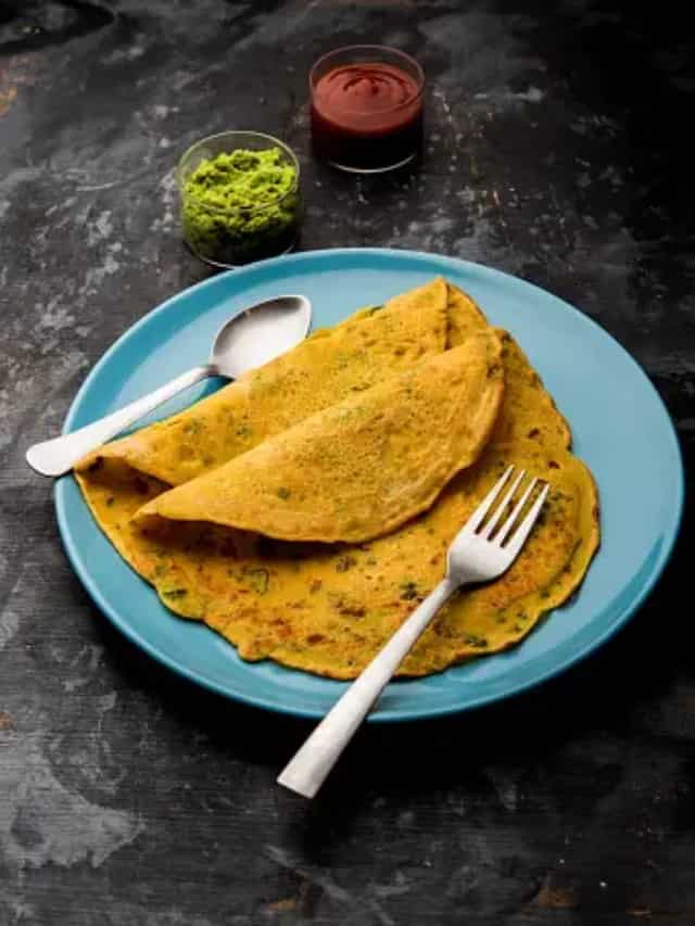 Easy Sprouts Chilla Recipe For A Healthy Snack