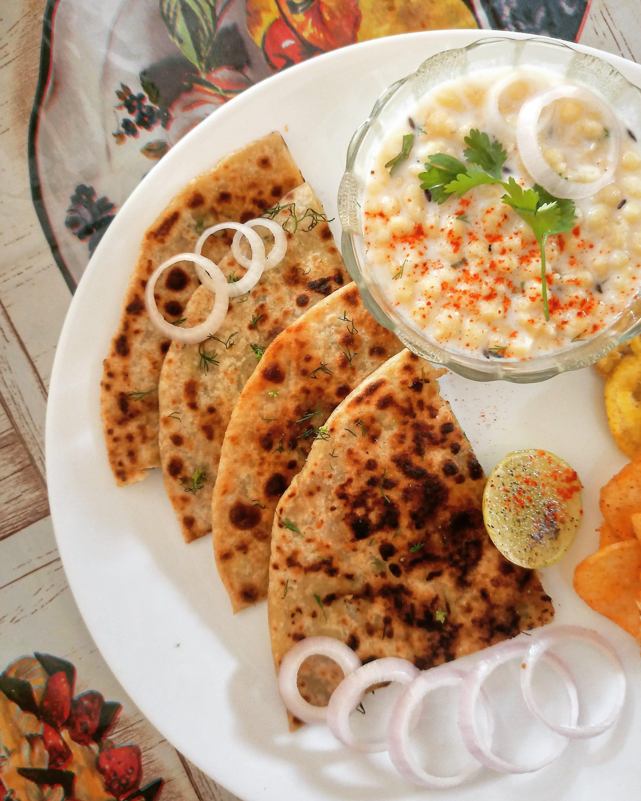 Aloo Paratha With Dahi
