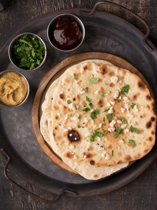 7 Delicious Parathas Made With Green Leafy Vegetables