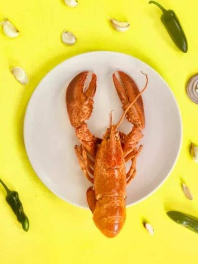 7 Food Items You Must Avoid In Monsoon