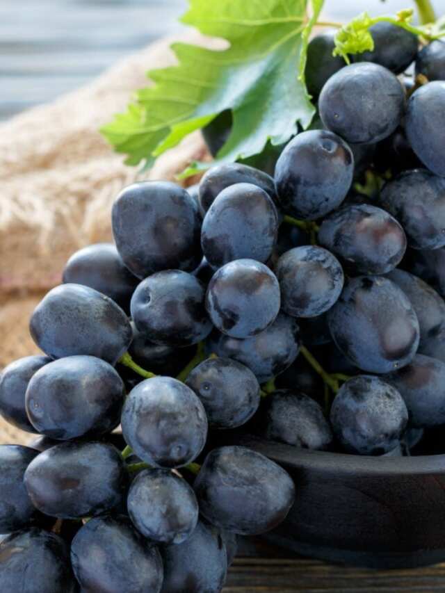 6 Black Fruits And Vegetables That Are Full Of Health Benefits