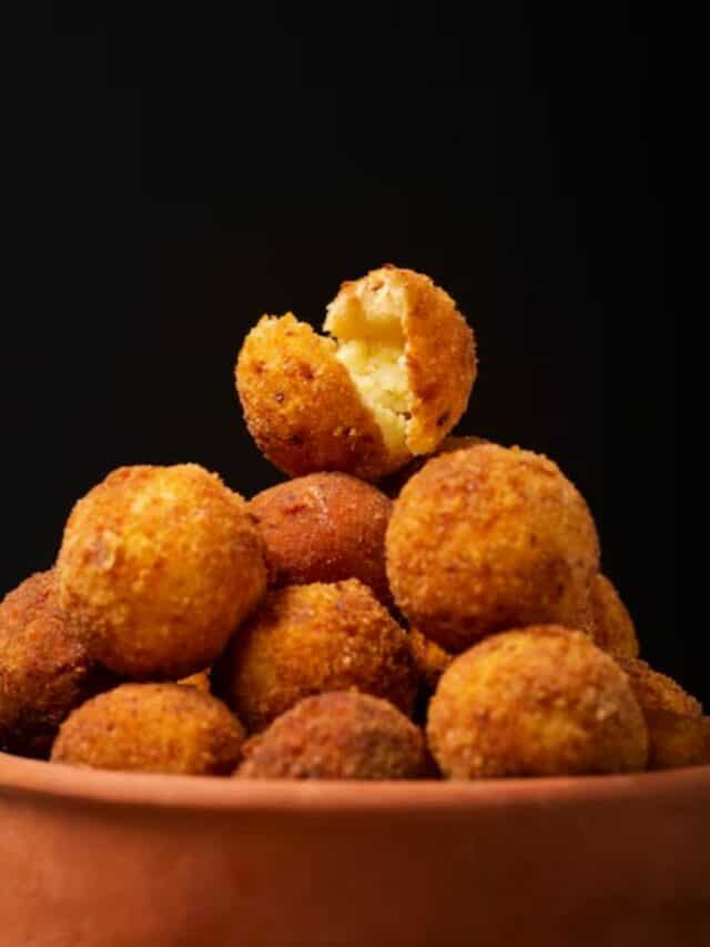 How To Make Crispy Aloo Cheese Balls At Home