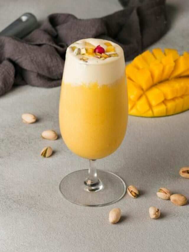 Make Perfect Homemade Mango Lassi In Just 15 Minutes