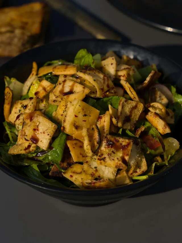 Fattoush Salad: Easy-To-Make Dish For Busy Days