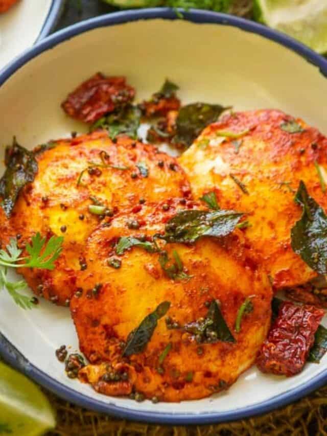 Try Ghee Podi Idli For A Quick South Indian Breakfast