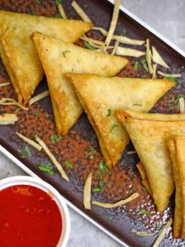 Noodle Samosa Recipe: Make This Indo-Chinese Snack At Home
