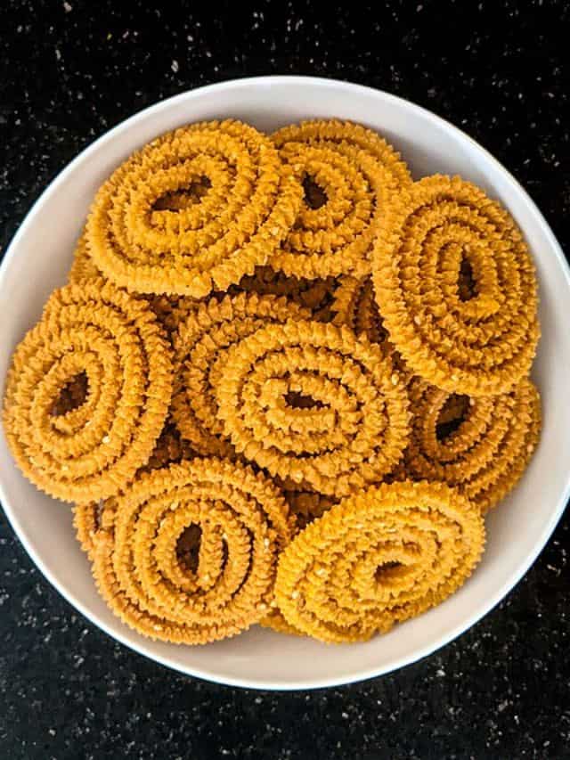 Rice Flour Chakli Recipe To Make The Diwali Favourite Healthier