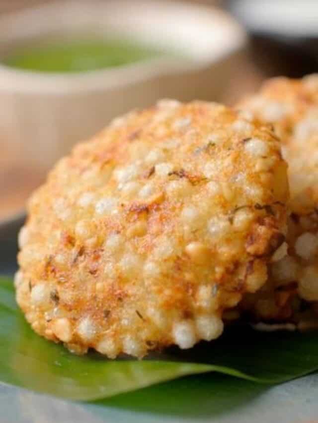 Maharashtrian Sabudana Vada Recipe That Makes Every Chai Break Special
